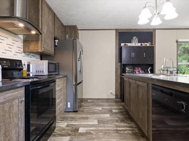 6183 Marie Lane