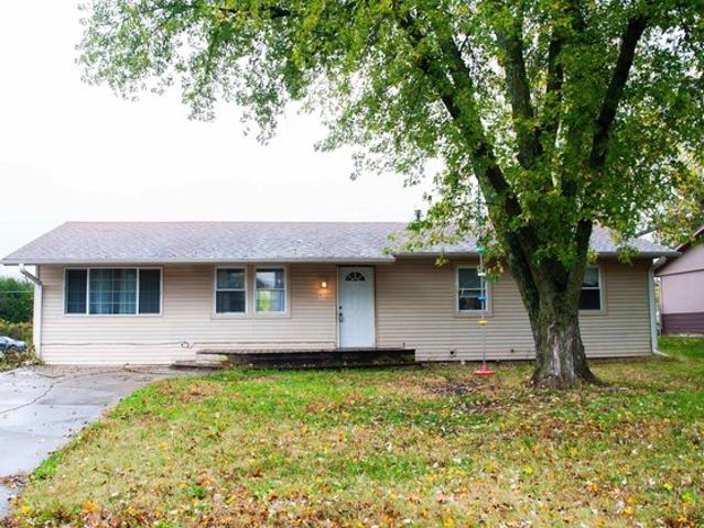 618 4th Street Ter, Carbondale, KS 66414