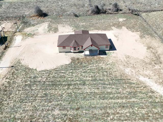 618 County Road 124, Floresville, TX 78114 | MLS #1943