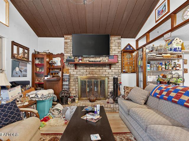 618 Corum Rd