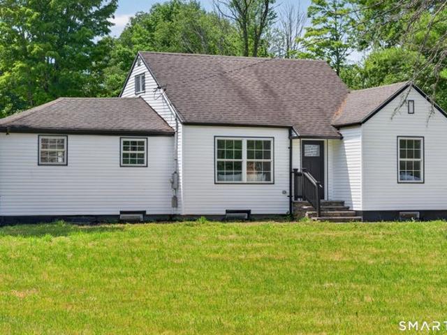 618 Beach St, Goshen, CT 06756