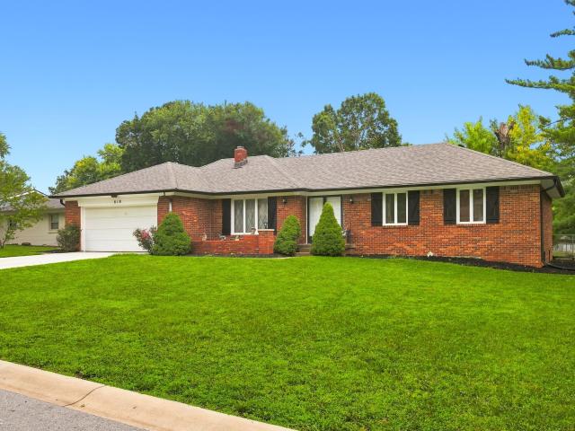 618 Brookview Drive