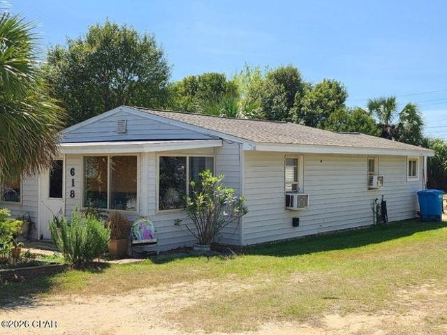 618 Gardenia St, Panama City Beach, FL 32407