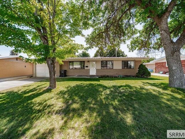 618 Davidson Dr, Idaho Falls, ID 83401