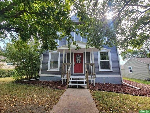 618 E 4th St, York, NE 68467