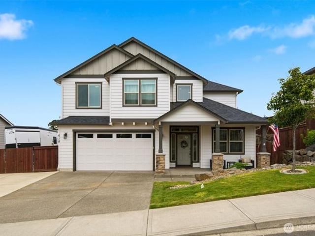 618 E Tanoak Ave, La Center, WA 98629