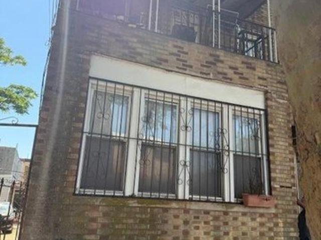 618 Elton St, Brooklyn, NY 11208