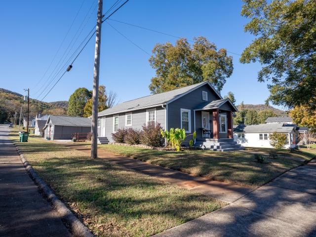 618 Elm Avenue