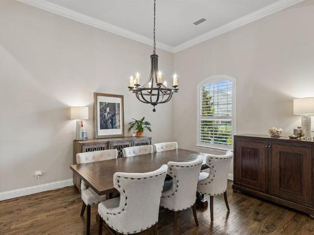 618 Forest Hill Drive