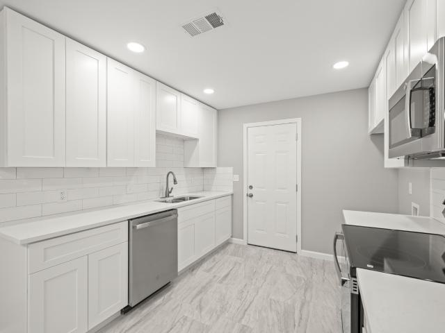 618 Hoffman St, Houston, TX 77020 | MLS #85619