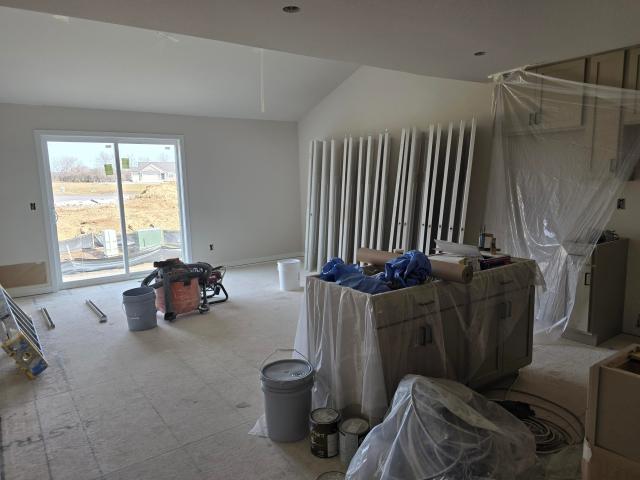 618 Harvest Ln