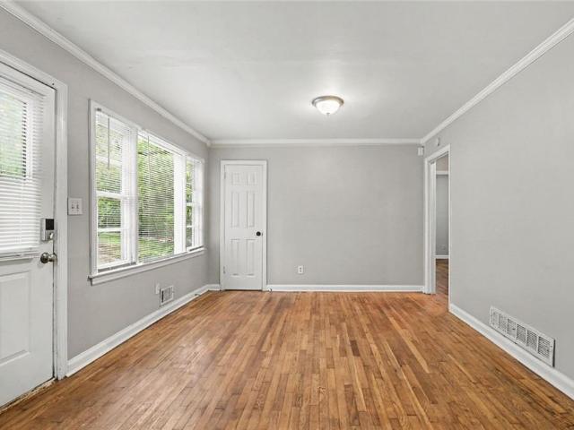 618 Hickory Trail