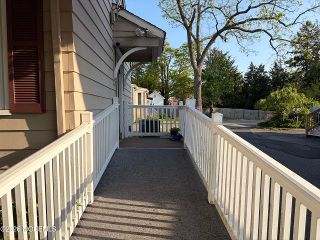 618 Main Street