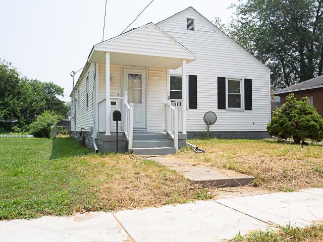 618 Maple Street
