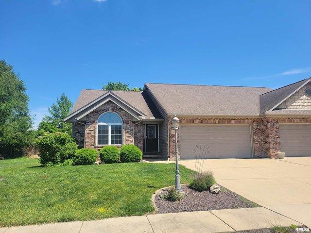 618 Mickel Pkwy, Washington, IL 61571