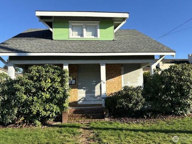 618 N 4th St, Mount Vernon, WA 98273