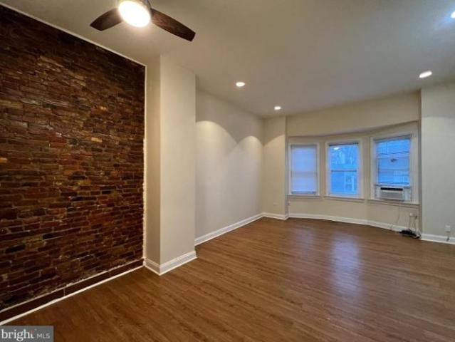 618 South St #3 Philadelphia, PA 19147
