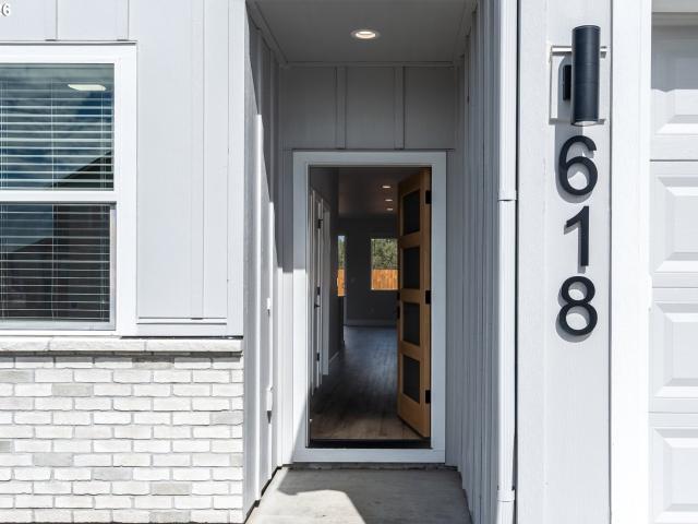 618 SE 34TH ST