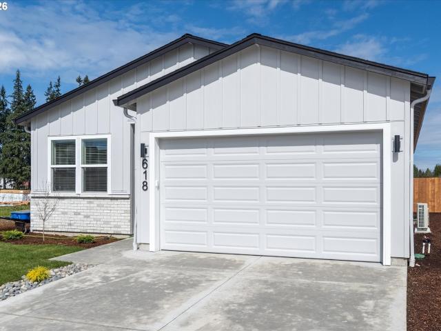 618 SE 34TH ST