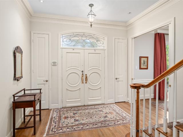 618 Shadywood Rd, Houston, TX 77057 | MLS #88788 | Compass