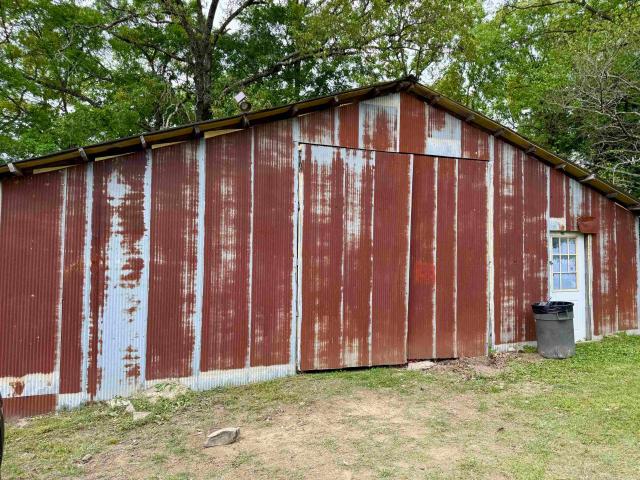 618 Polk Road 24