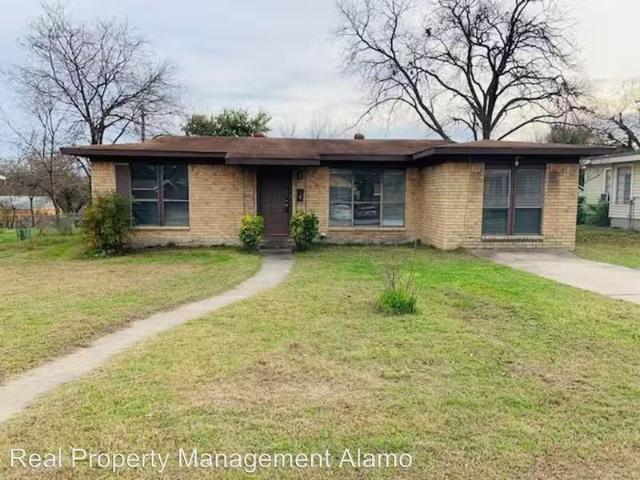 618 Pilgrim Dr