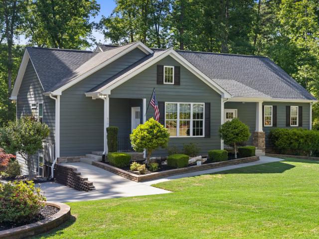 618 Prospectors Drive