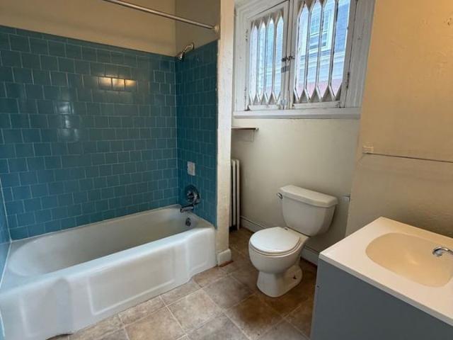 618 Redgate Ave. Studio Apartment for Rent at 618 Redgate Ave, Norfolk, VA 23507 Ghent