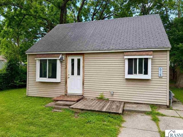 618 W 3rd St, Mankato, MN 56001