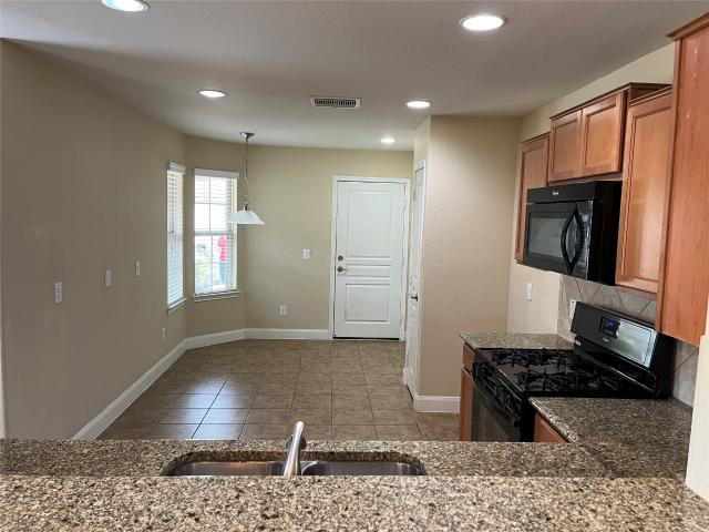 618 Windward Court