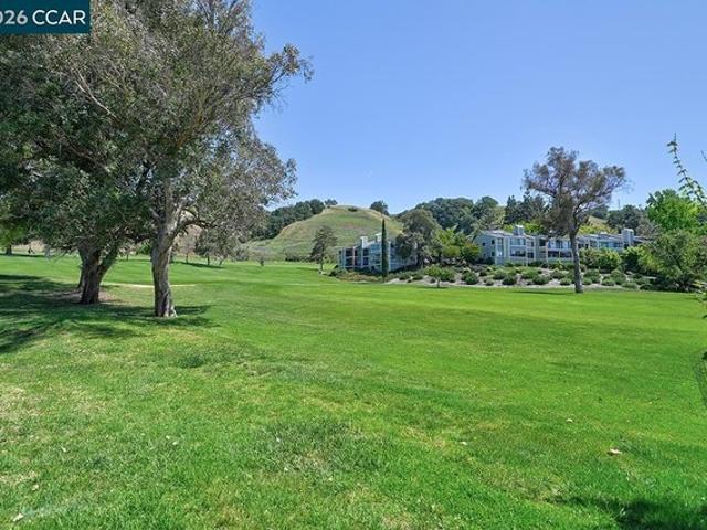 618 Terra California Dr Apt 2, Walnut Creek, CA 94595