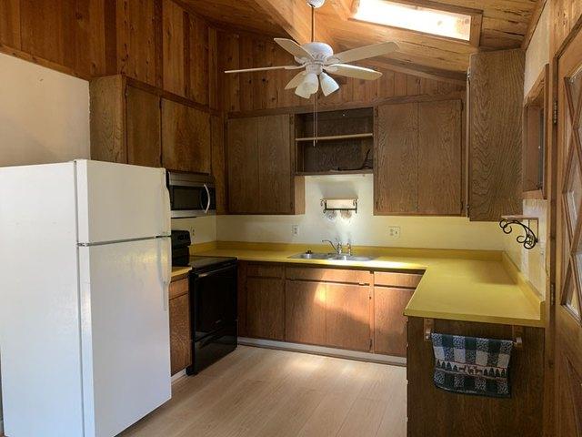 6194 Speckled Rd, Pollock Pines, CA 95726