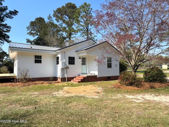 6195 Red Hill Road