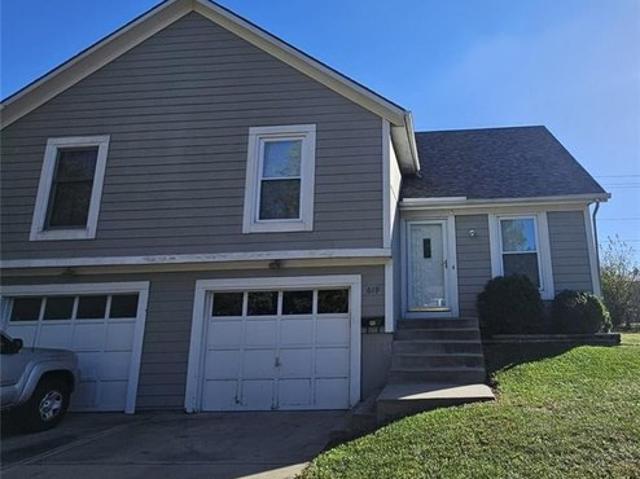 619/621 E Shawnee St, Gardner, KS 66030