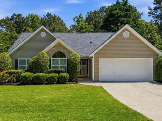 6196 Mount Salem Cir, Flowery Branch, GA 30542