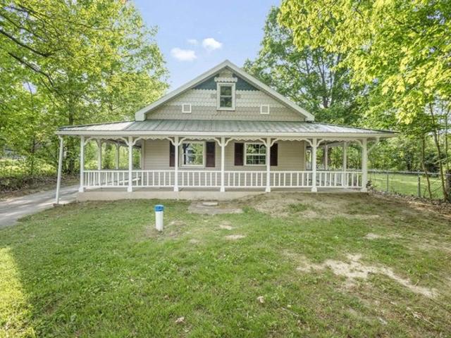 61980 Mayflower Rd, South Bend, IN 46614
