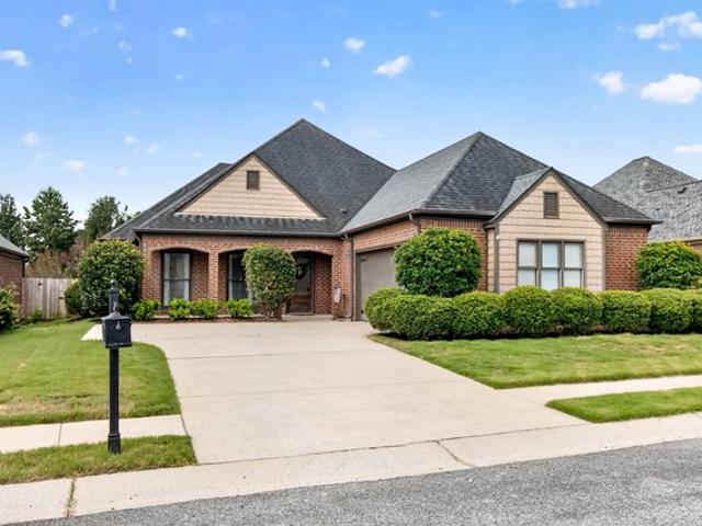 6198 Bent Brook Dr, Bessemer, AL 35022