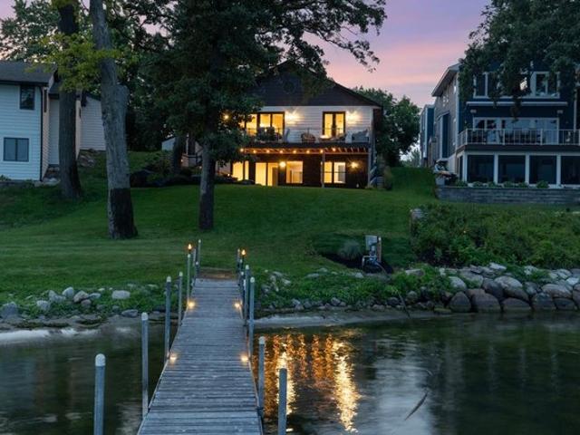 6199 Sinclair Rd, Mound, MN 55364
