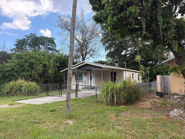 6199 59th Pl N, Saint Petersburg, FL 33709