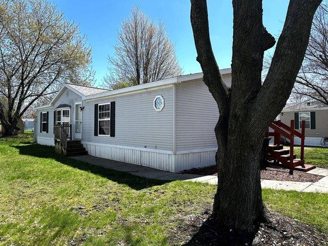 6190 Kran Ave SE, Grand Rapids, MI 49548