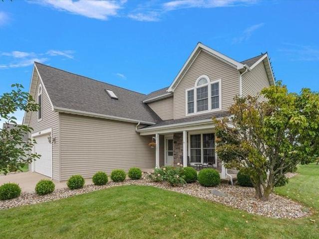 6191 Dreamcatcher Rd, Stevensville, MI 49127