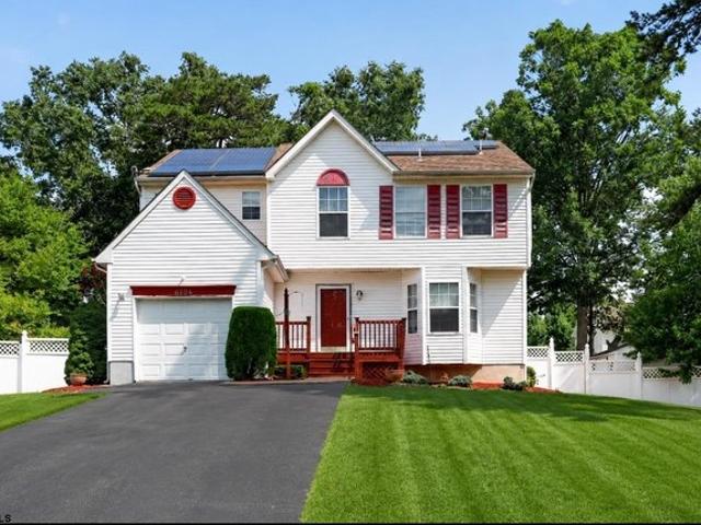 6191 Eagle Dr, Mays Landing, NJ 08330