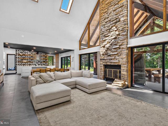 6192 Llanfair Drive