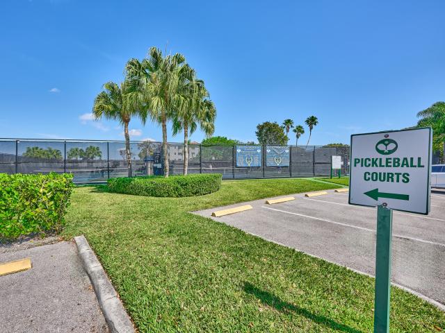 6193 Pointe Regal Cir, Unit 306, Delray Beach, FL 33484 | MLS #R11155