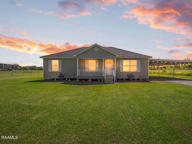 619 Cocodril Rd, Scott, LA 70583