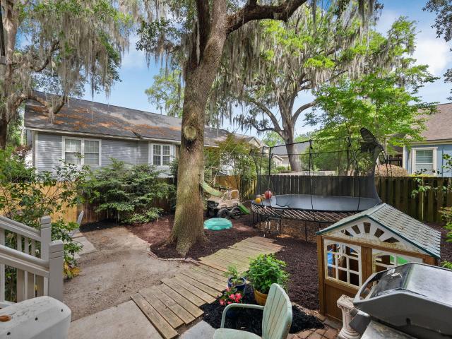 619 Beaten Path, Charleston, SC 29412 | MLS #26016