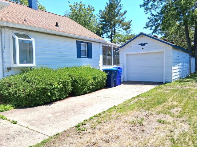 619 Dewey Avenue
