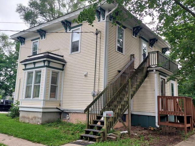 619 Division St