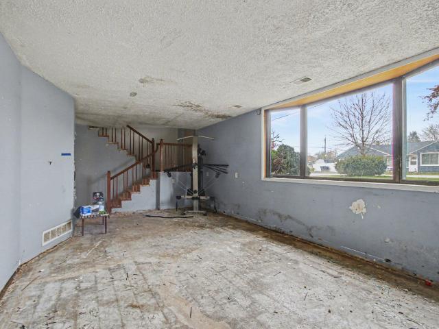 619 E 13th Street
