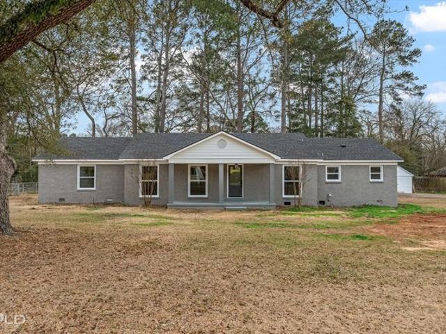619 E Palmetto Ave, Plain Dealing, LA 71064